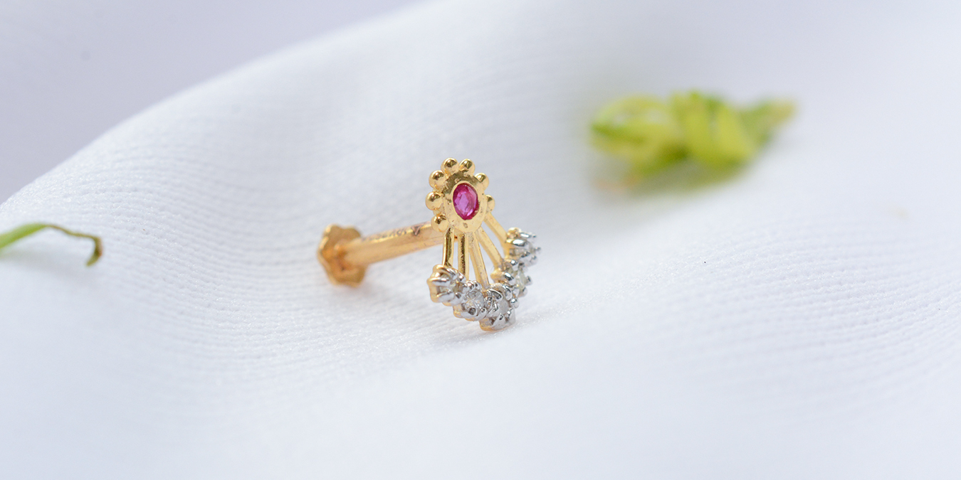 Beautiful Diamond Nose Pins to Complete the Look